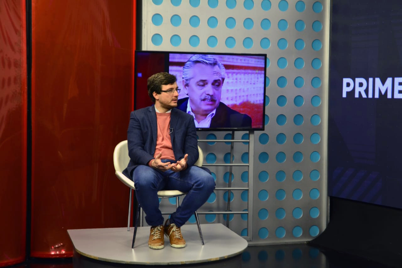 En su cierre de campaña, Lucas Ghi insistió en consolidar una mayoría ...