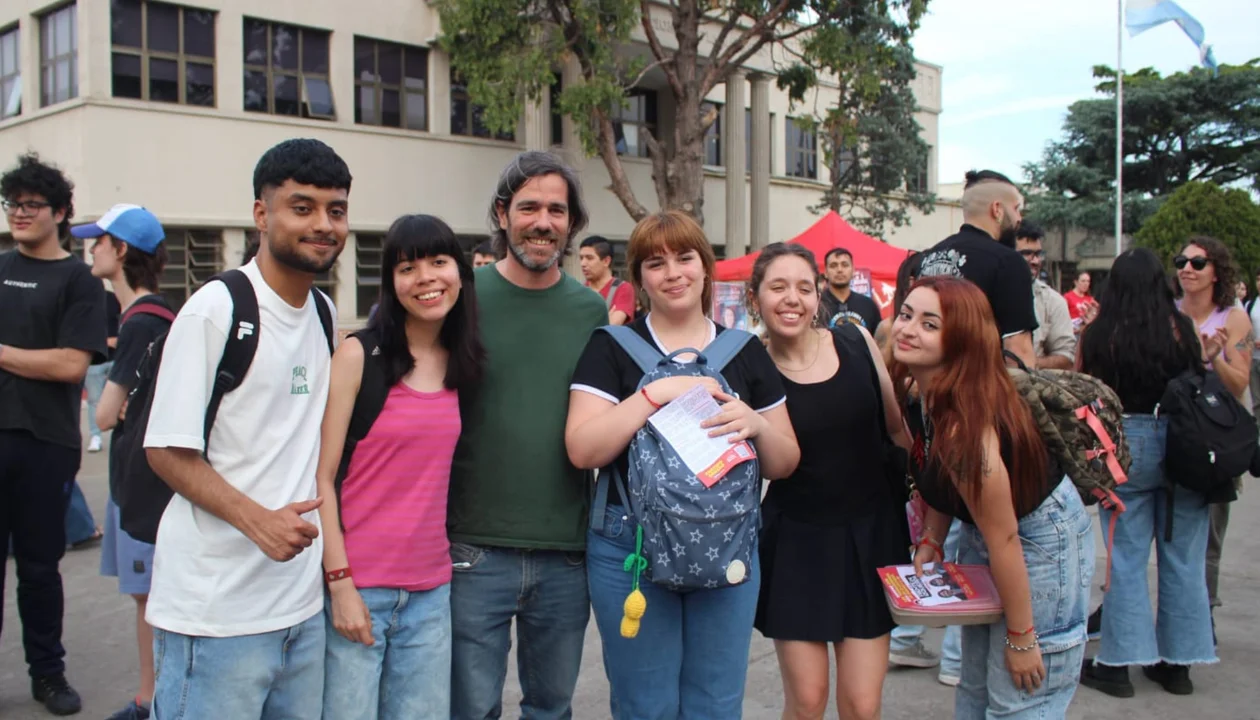 Nicolás del Caño en la UNLaM: “la izquierda es la única garantía para ...